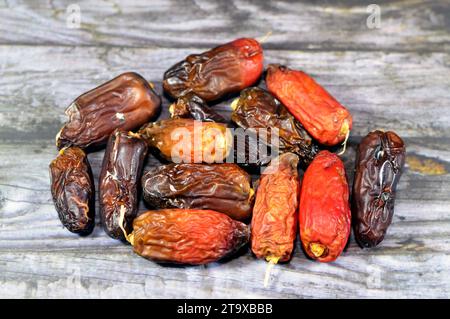 dates with mold, mould is one of the structures that certain fungi can ...