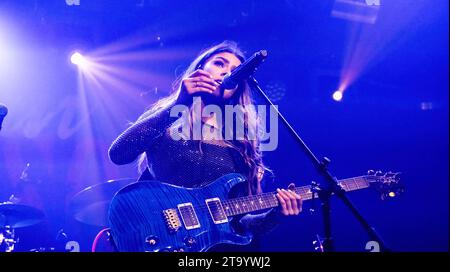 Canadian country music artist Hailey Benedict opens for Dan Davidson's ...