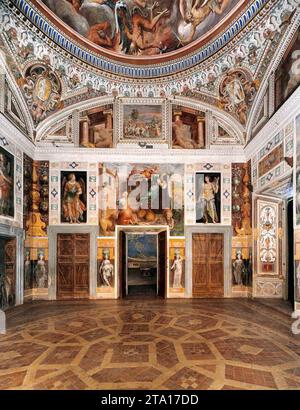 General view 1572-74 by Giovanni De' Vecchi Stock Photo - Alamy