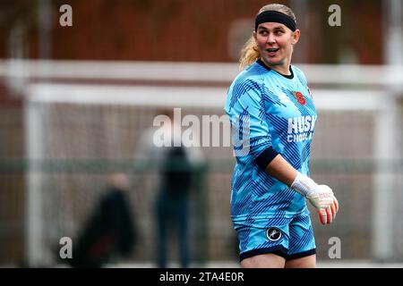 Millwall FC Lionesses goalkeeper Stock Photo - Alamy