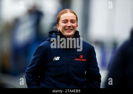 Ceylon Hickman (13 Dulwich Hamlet) celebrates with players on the bench ...