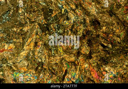 Serpentinite is a metamorphic rock composed mainly for serpentine, is ...