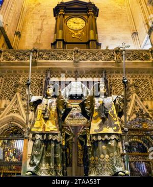 Statue Christopher Columbus Seville Cathedral Cathedral of Saint Mary ...