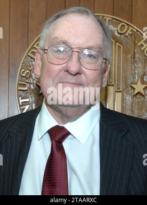 Visit of Governor James Thompson to HUD - Visit of former Illinois ...