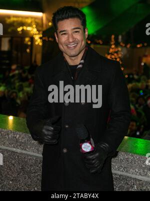 Mario Lopez attends 2023 Rockefeller Center Christmas Tree lighting ...