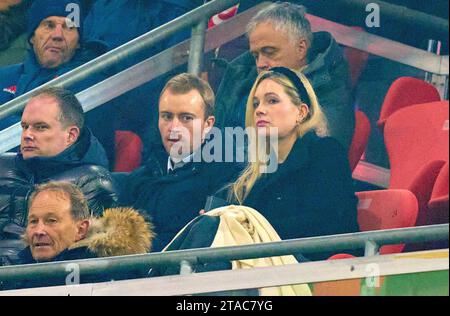 Ralley driver Sébastien Ogier with wife Andrea Kaiser in the group ...