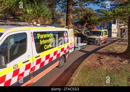 Australian ambulance paramedic at the beach,NSW Health ambulance ...