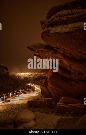 Rock formation and foot path in the snow Stock Photo - Alamy