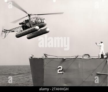 Airplane - Sud Aviation Republic Alouette II assembly Stock Photo - Alamy