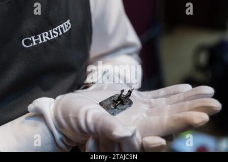 A silver microscope by the father of microbiology Antoni van ...