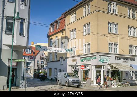 Straßenszene, Friedrich-Ebert-Straße, Altstadt-Carée, Eberswalde ...