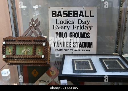 "The Geddy Lee Collection" auction of baseball memorabilia at Christie ...