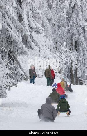Schmitten, Germany. 02nd Dec, 2023. Snow and cold also ensure an early ...