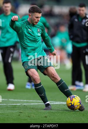 Adam Randell of Plymouth Argyle warming up during the Sky Bet ...