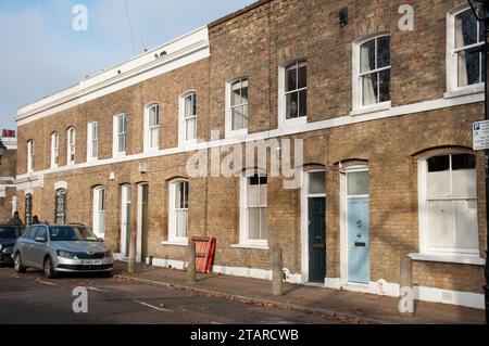 Terraced Houses, Jesus Green, Bethnal Green, Tower Hamlets, London, UK ...