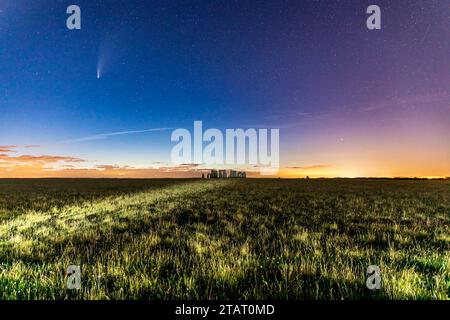 Comet Neowise above Stonehenge Stock Photo - Alamy