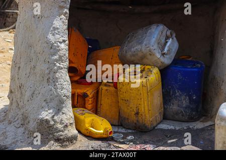 Photograph of an environment showing poverty Stock Photo - Alamy
