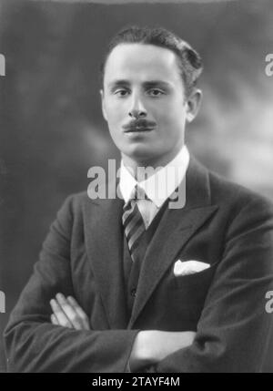 The Labour MP and founder of the British Union of Fascists Sir Oswald ...
