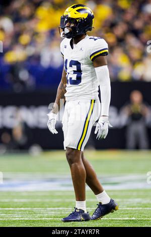 Michigan defensive back DJ Waller Jr. (13) plays against East Carolina ...