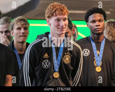 Frankfurt, Deutschland. 04th Dec, 2023. konstantin Heide (Deutschland), GER, Offizieller Empfang ...