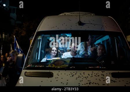 Herzlia, Israel. 04th Dec, 2023. Maya (L) and her brother Itay Regev (L ...