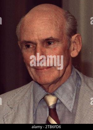 Walter Mondale with Senator Alan Cranston Stock Photo - Alamy