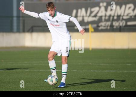 Mönchengladbach, Deutschland 03. Dezember 2023: A-Junioren-Bundesliga ...