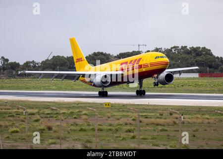 DHL (ASL Airlines Ireland) Airbus A300B4-622R(F) (REG: EI-OZL ...