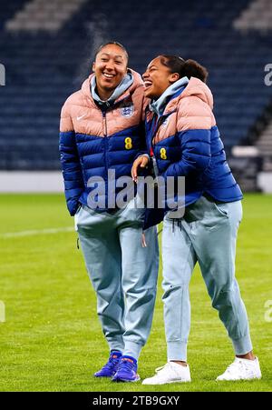 Lauren James (7; England), Khiara Keating (21; England) und Maya Le ...