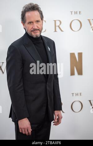 Bertie Carvel attends the red carpet of HBOMax series A knight of the ...