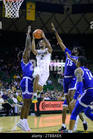 Baylor guard Jayden Nunn shoots during the first half of an NCAA ...