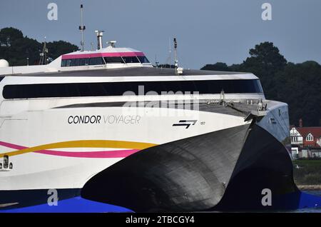 Condor ferry departing from Poole Harbour, Dorset Stock Photo - Alamy