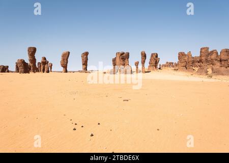 Ennedi desert landscape, chad Stock Photo - Alamy