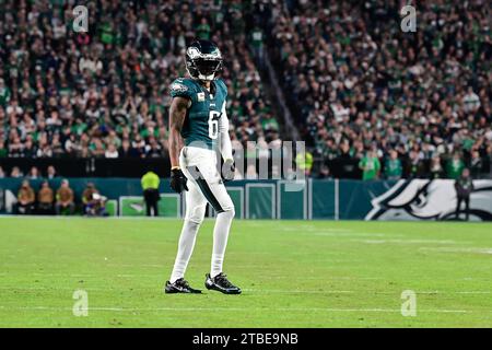Philadelphia Eagles' Devonta Smith walks to the field before an NFL ...