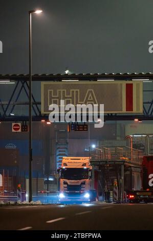 Hamburg, Germany. 07th Dec, 2023. The logo of HHLA (Hamburger Hafen und ...
