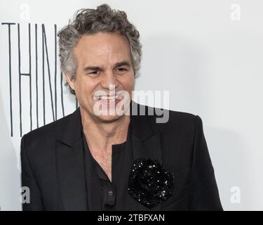 POOR THINGS, Mark Ruffalo, 2023. ph: Yorgos Lanthimos / © Searchlight ...