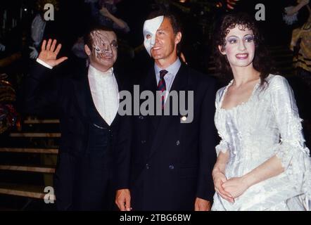 Peter Hofmann und Anna Maria Kaufmann in "Phantom der Oper", Aufführung ...
