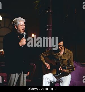 Bill Ramsey, amerikanisch-deutscher Jazz- und Schlagersänger, Fernseh ...