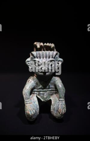 DEYANG, CHINA - DECEMBER 4, 2023 - A bronze head with a gold mask from ...