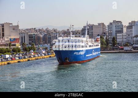 Saronic Ferries: Apollon Hellas. Port of Piraeus, Athens, Greece Stock ...