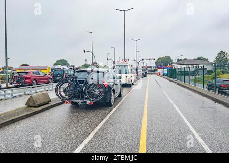 Rail loading for the crossing by car train from the mainland to Sylt ...