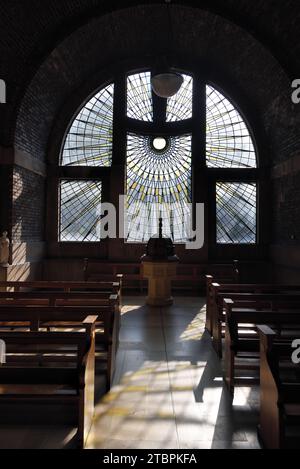 Lutyens Crypt, Liverpool Metropolitan Cathedral. Liverpool, England, UK ...