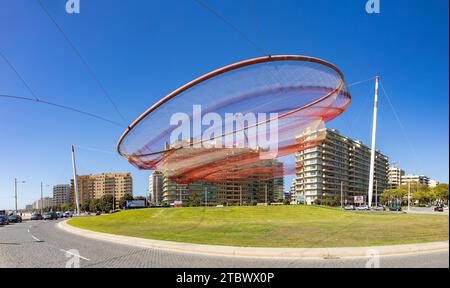 A picture of the dynamic sculpture She Moves, created by Janet Echelman ...