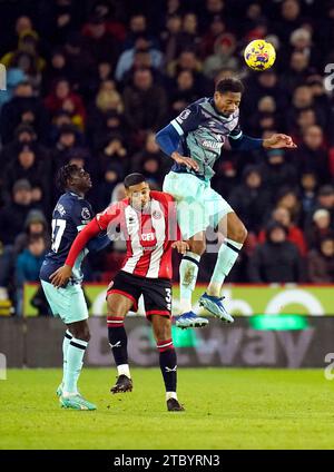 Max Lowe of Sheffield Utd during the Premier League match at Bramall ...