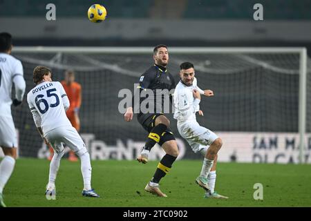 Thomas Henry (Hellas Verona)Nicolo Rovella (Lazio) during the Italian ...