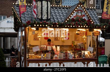 Christmas Market stall, Broadgate, Coventry, UK Stock Photo - Alamy