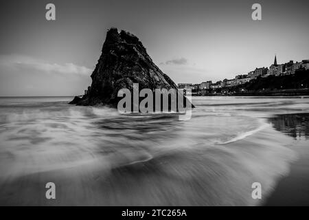 North beach in Tenby, in winter, Pembrokeshire Stock Photo - Alamy