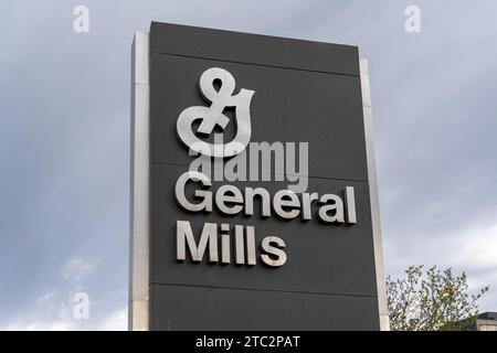 General Mills headquarters in Minneapolis, Minnesota, USA Stock Photo ...
