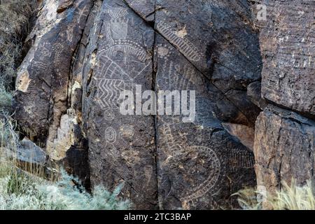 Petroglyphs written by the Hopi Indians at Parowan Gap, Utah. Symbols ...