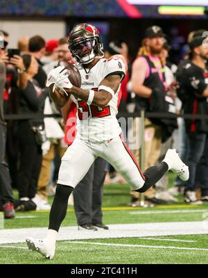 Tampa Bay Buccaneers defensive back Zyon McCollum (27) looks to defend ...